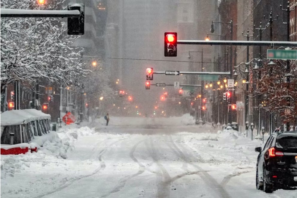 Parquery helps control adaptive traffic signals with Artificial Intelligence